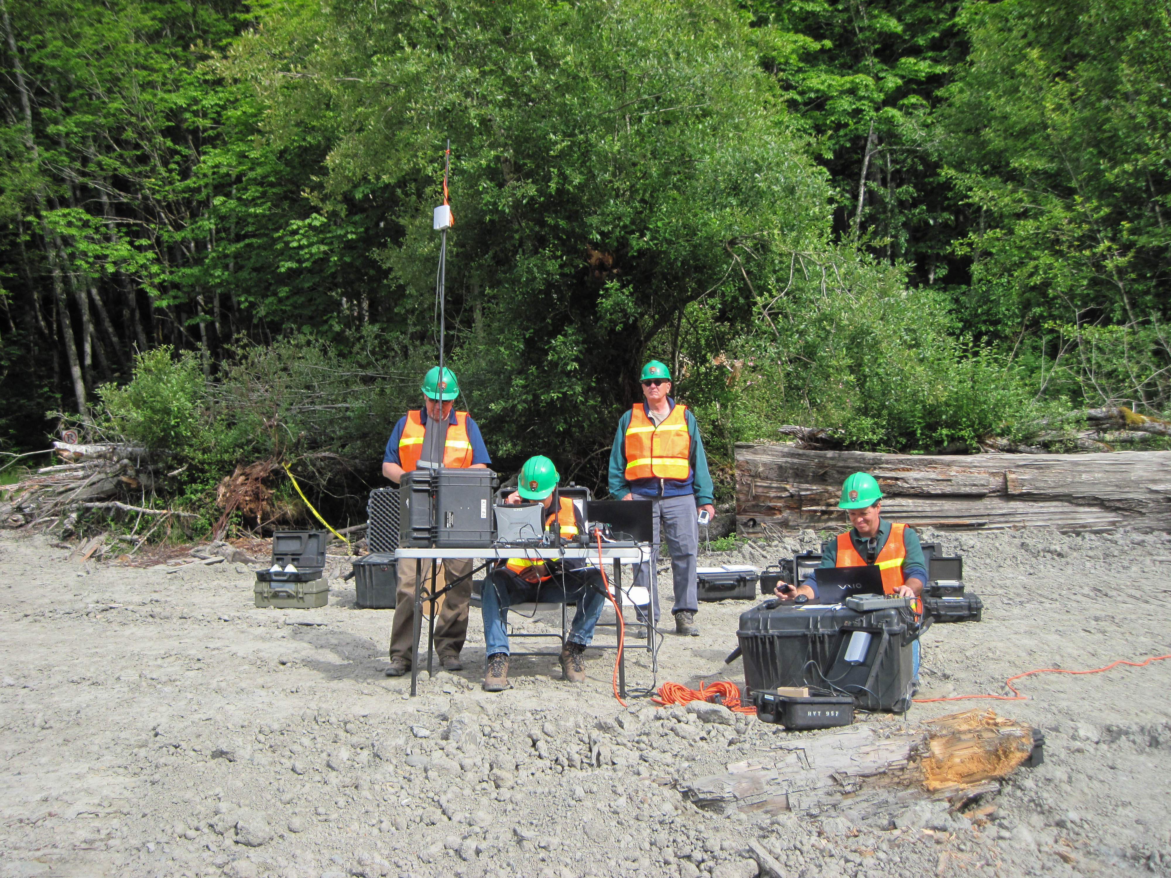rmgsc.cr.usgs.gov - /outgoing/uas/Wa_Elwha/